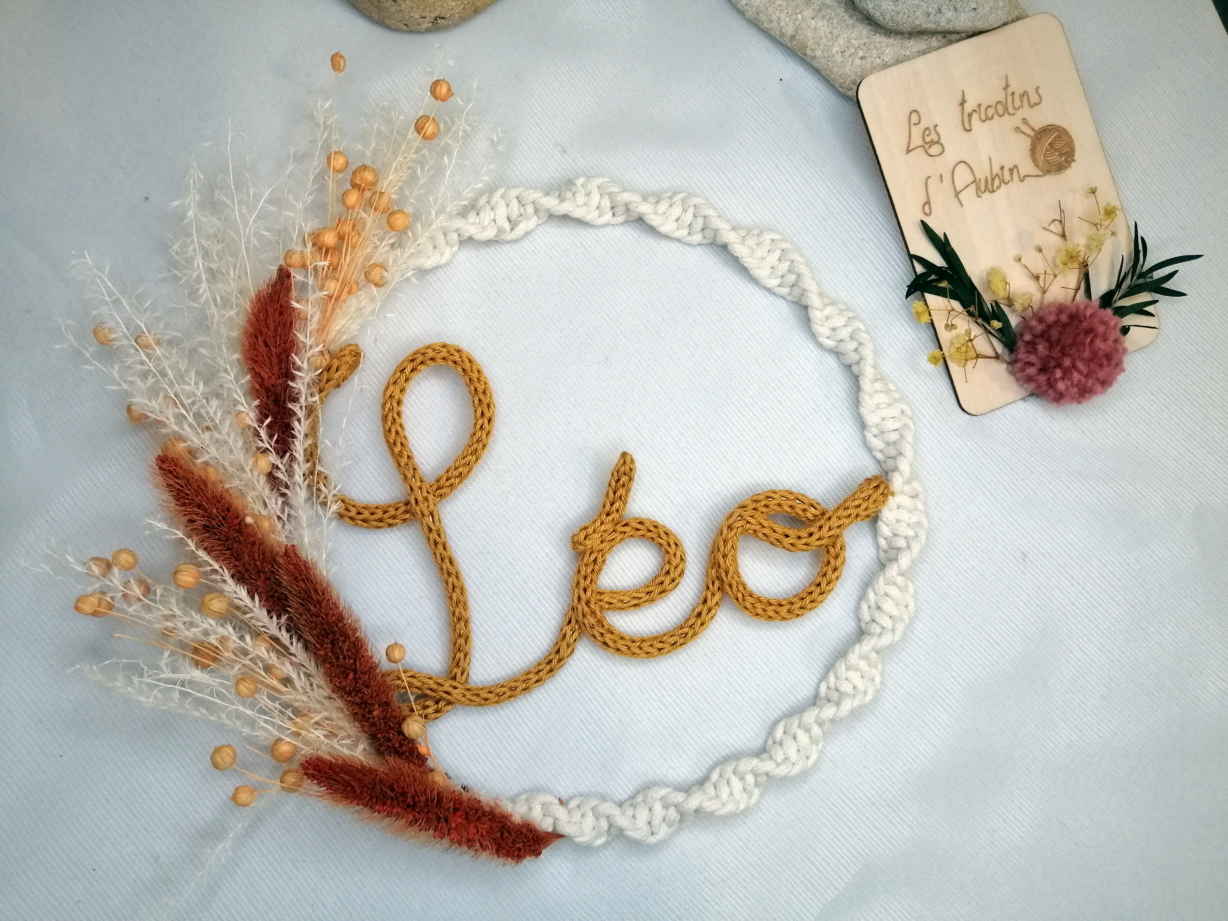 Couronne en macramé bohème avec prénom en tricotin - Les tricotins d'Aubin